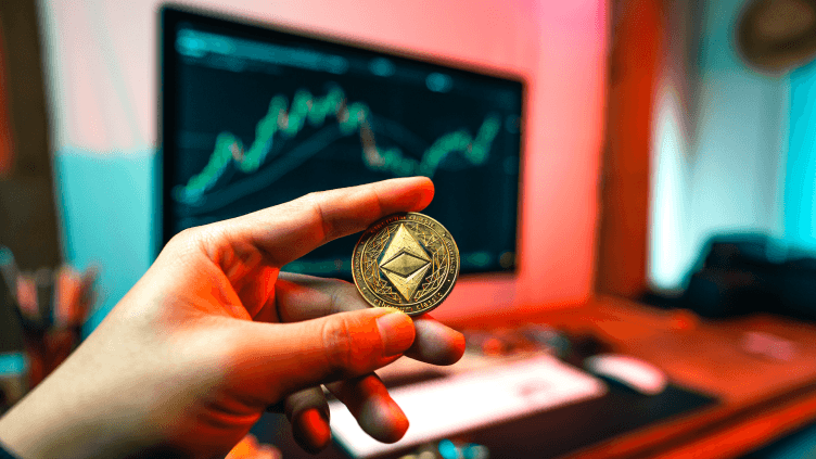 Standard Chartered: ETH Could Hit $14,000 if ETF Gets Approval ... Standard Chartered: ETH Could Hit $14,000 if ETF Gets Approval ...