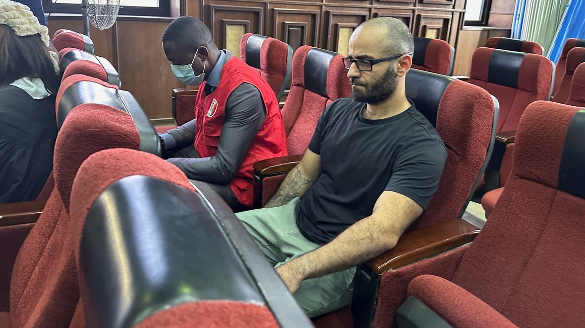 Ein in Nigeria inhaftierter Binance Mitarbeiter und Ex-IRS-Beamter bitte verzweifelt um Hilfe ...